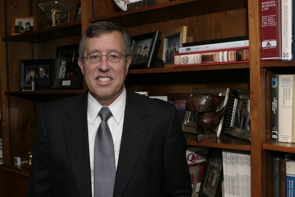 Ingram's :: Icons of Education: 2011