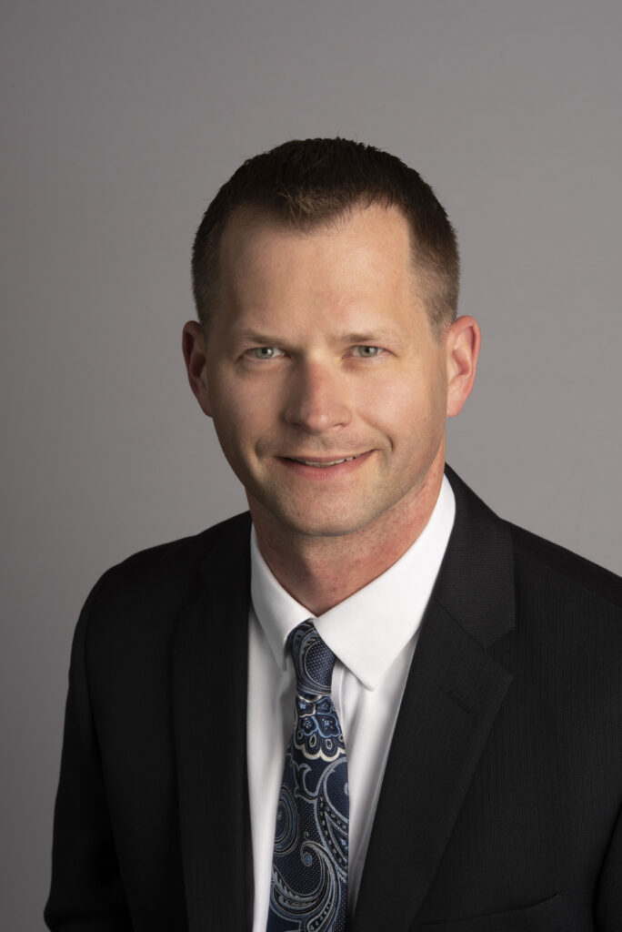 Ingram's :: 40 Under Forty: The 21st Class