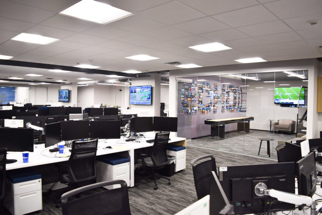 Echo Global Logistics Moves Into New Overland Park Office - Ingram's